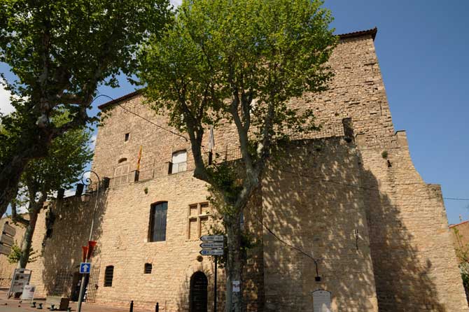 Trets à visiter (13) | Provence 7