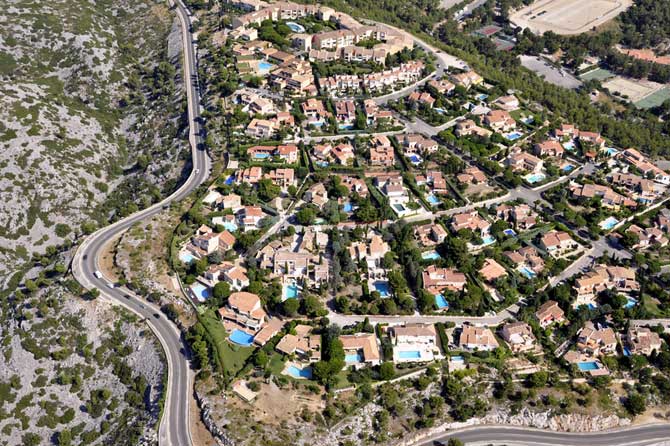 Carnoux-en-Provence-Fotolia | Provence 7