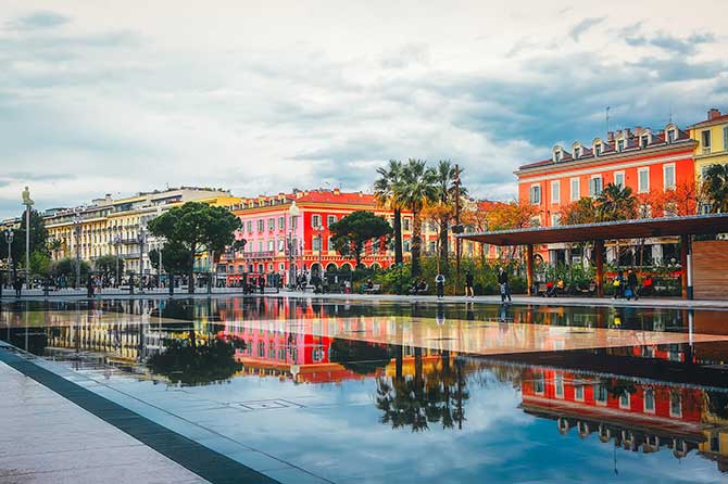 Place Masséna au cœur de la Ville de Nice | Provence 7